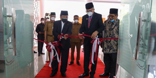 Gubernur Aceh Resmikan Gedung Serbaguna Ali Hasymi UIN Ar-Raniry